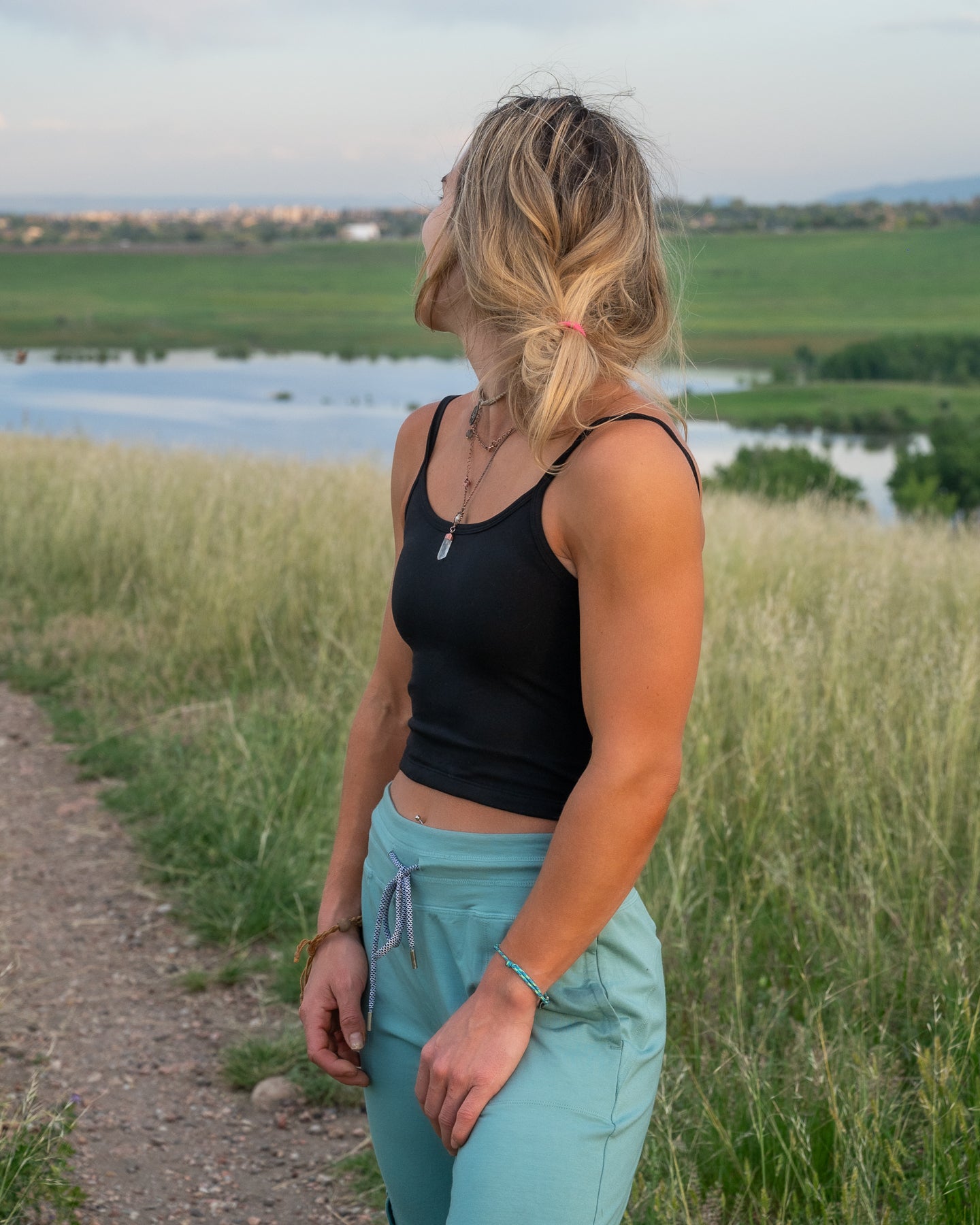 Sendyloo Crop – Soul Fire Apparel Co